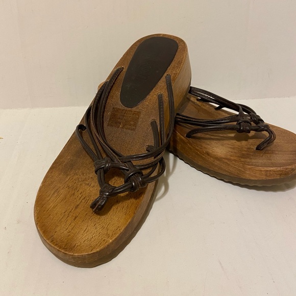 BONGO | Shoes | Bongo Wooden Sandel | Poshmark